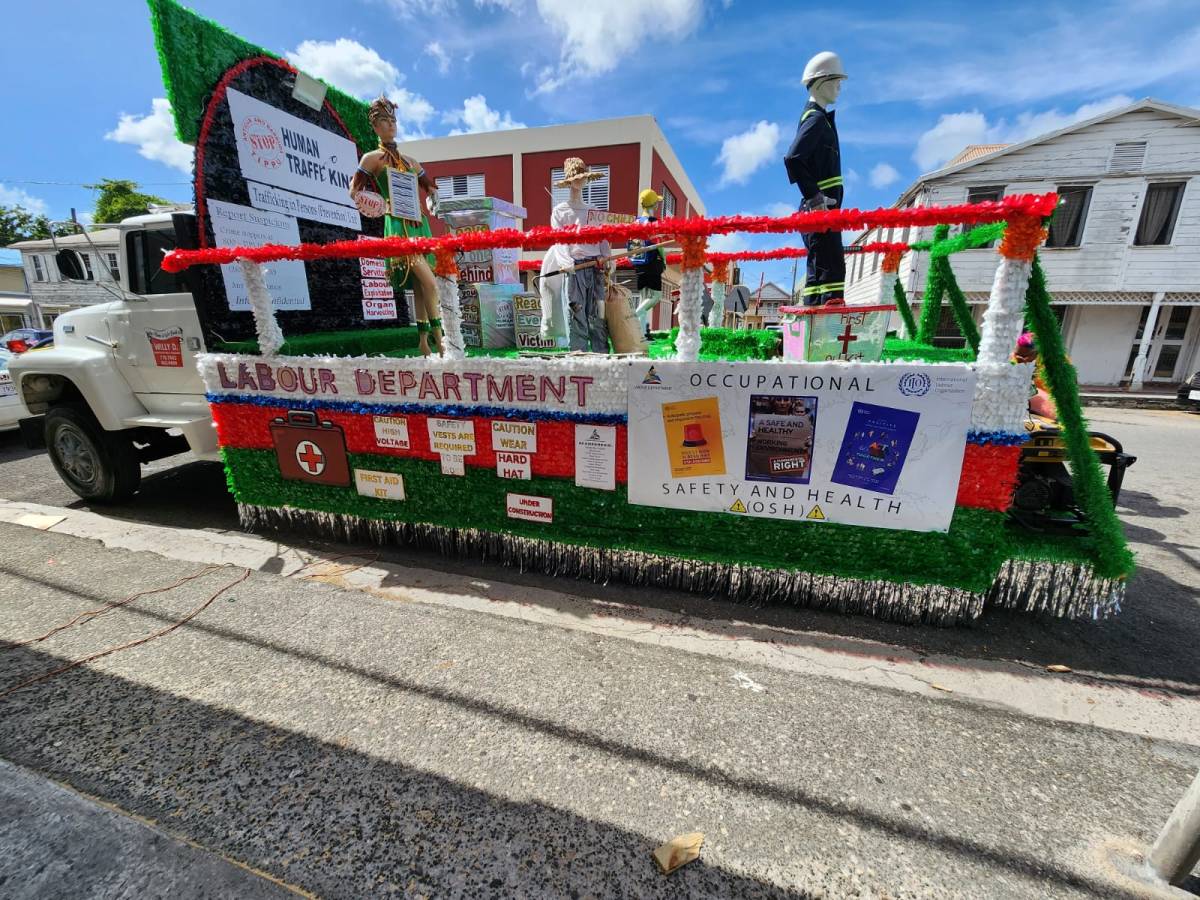Carnival Float Raises Awareness of Safety Issues – safety steps